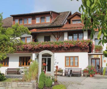 Pension Zum Ebenstein Am Donausteig, Untergriesbach - Amimir.com