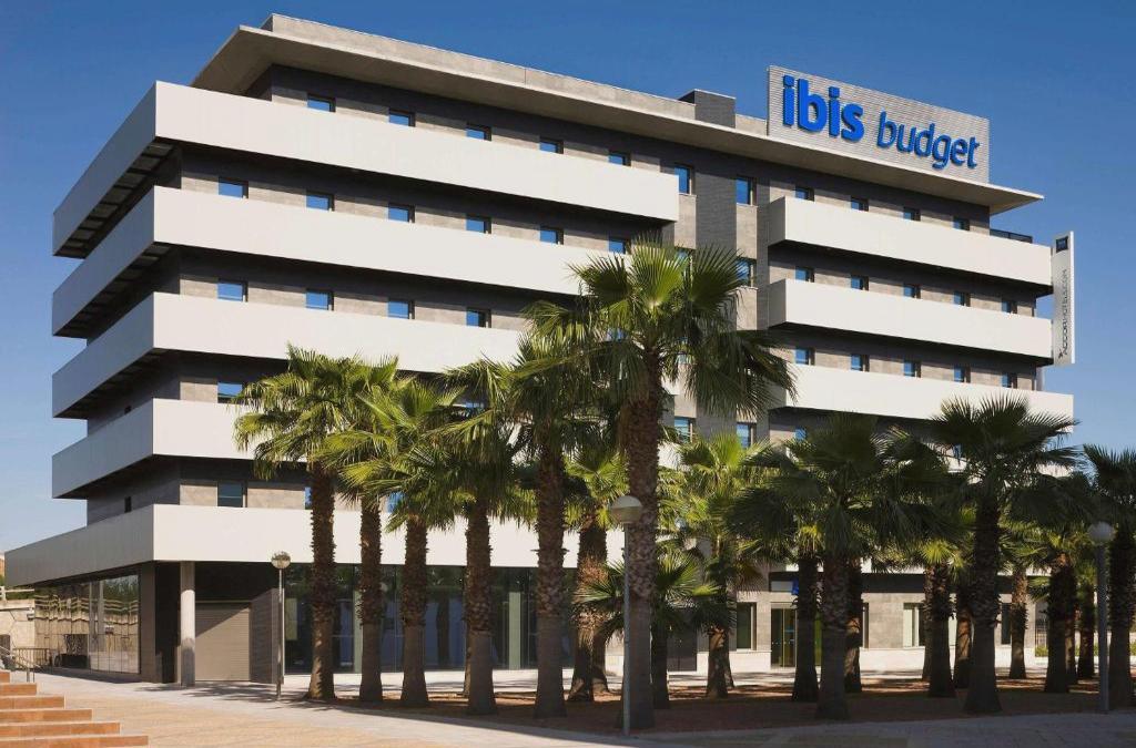 Ibis Budget Sevilla Aeropuerto - Sevilla