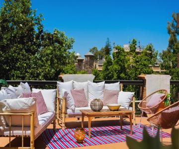 Villa Alfonso, Restored Palace House With Gardens And Monuments Views ...