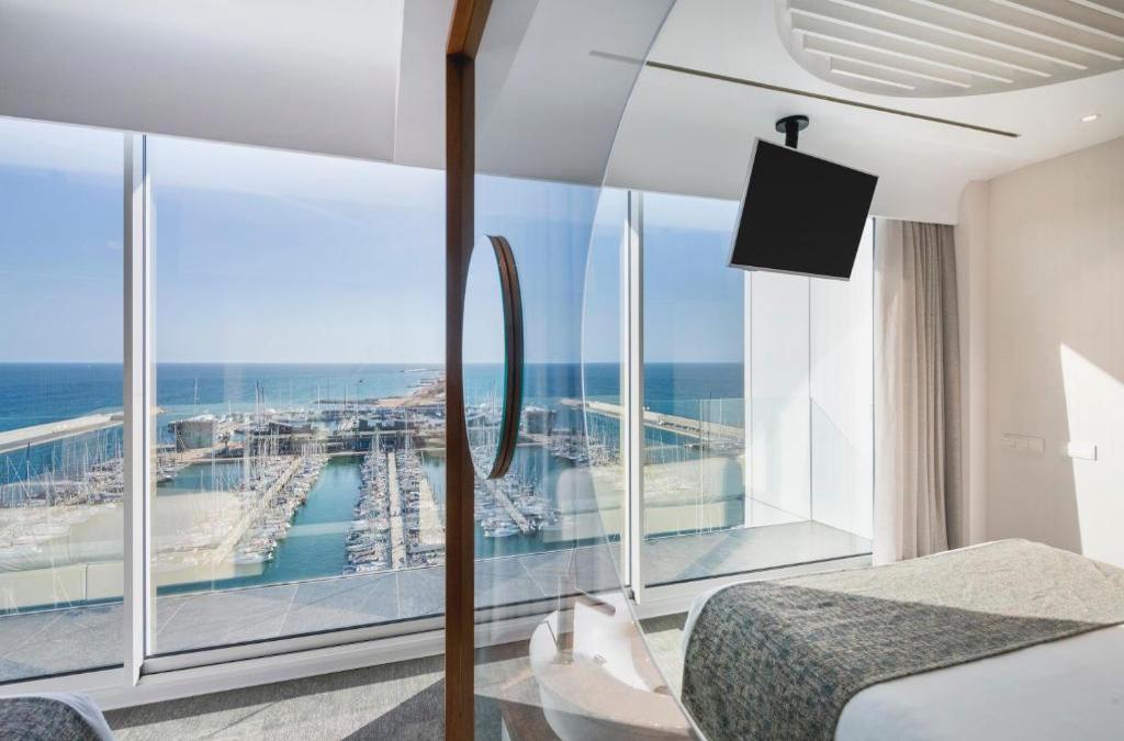 Hotel Marina Badalona - Badalona