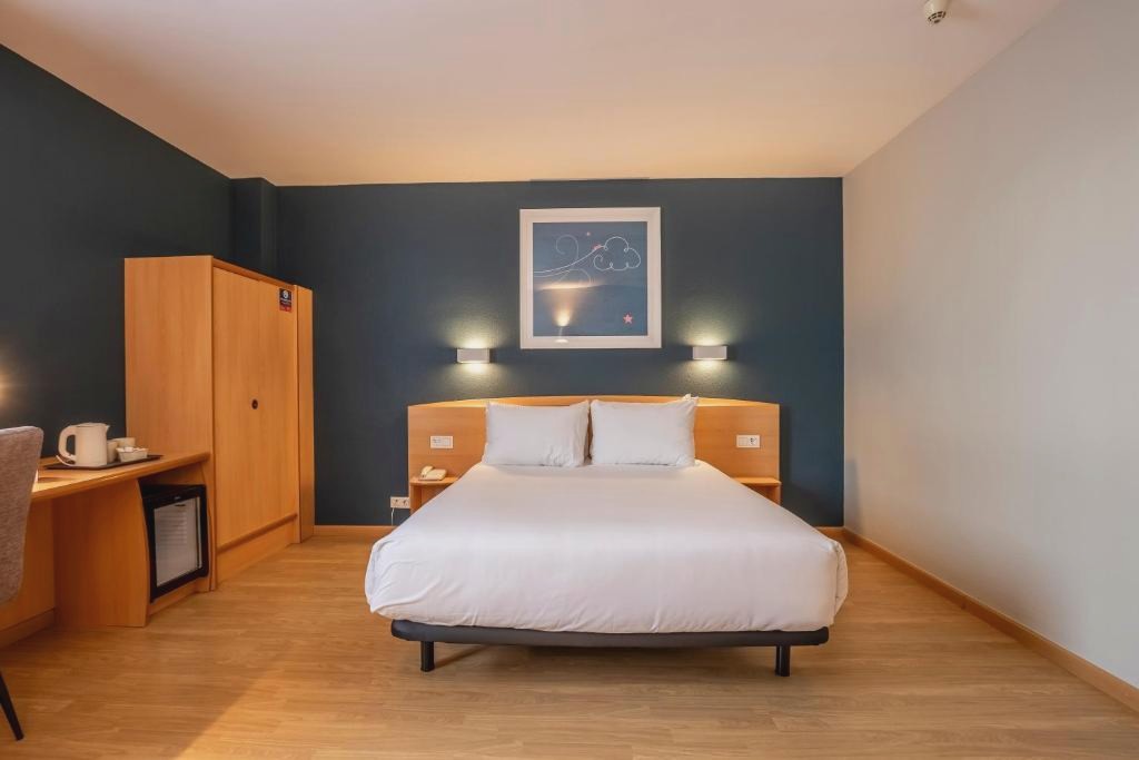 Travelodge Murcia - Murcia