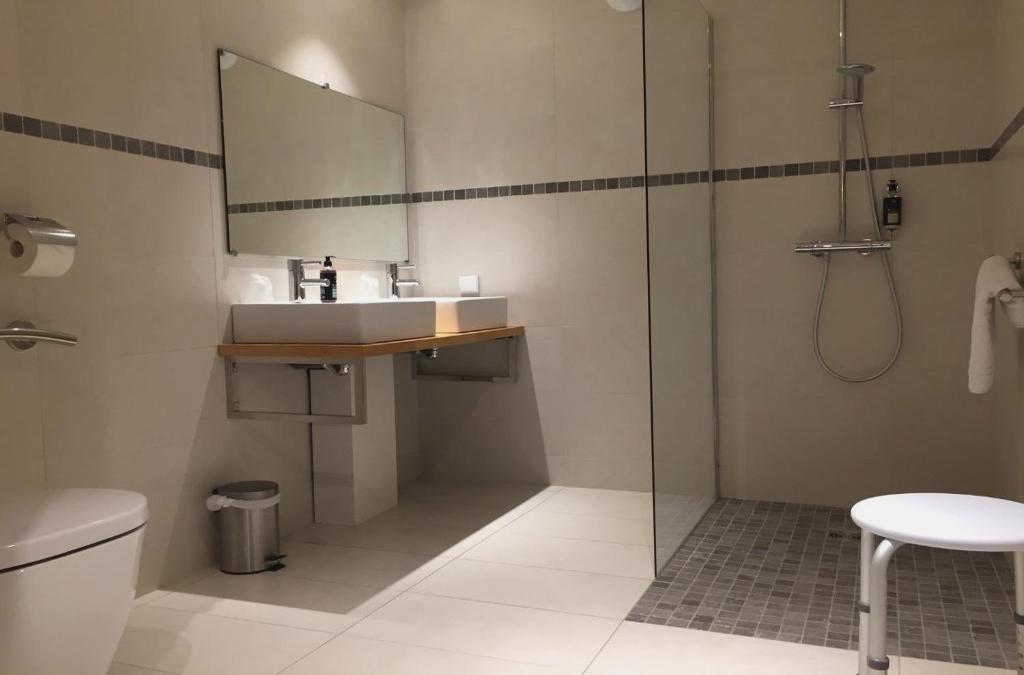 Hotel Dauphin - Puteaux