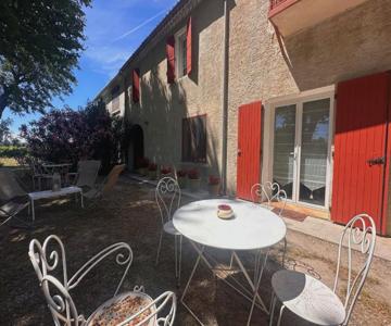 Gîte Du Mas - Charmant Gîte Provençal Avec Jardin Commun, Aigues-Mortes ...