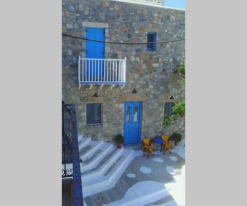Popi Studios Two Storey Traditional House, Astypalaia - Amimir.com
