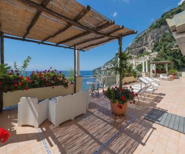Apartments Amalfi Design Sea View Accessible By 250 Steps, Amalfi ...