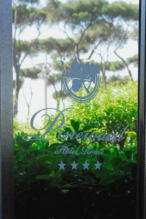 Pinewood - Rome