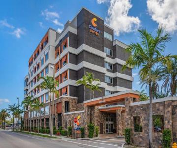 Comfort Suites Fort Lauderdale Airport & Cruise Port, 3* hotel in Dania ...